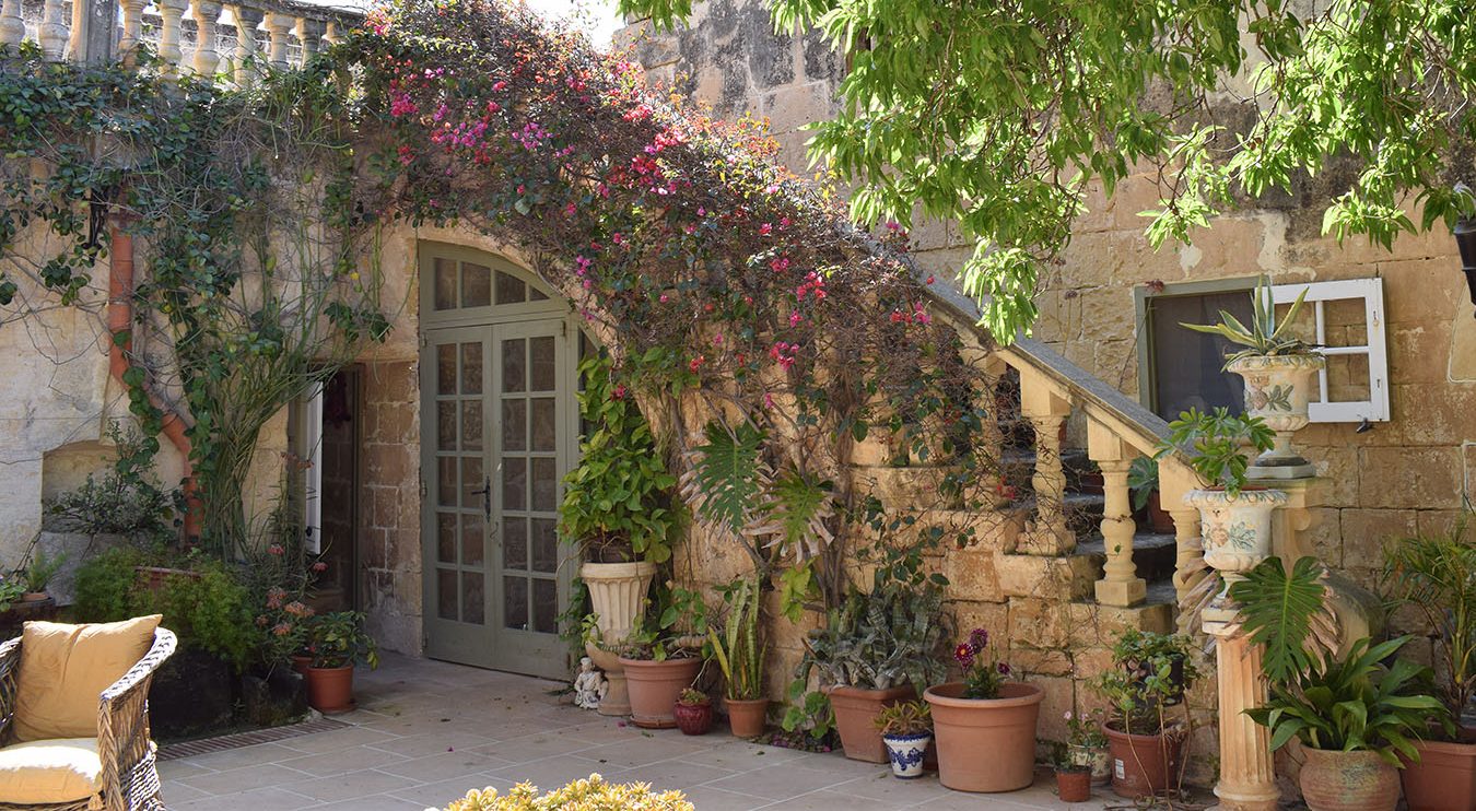 Home - Old Houses Malta